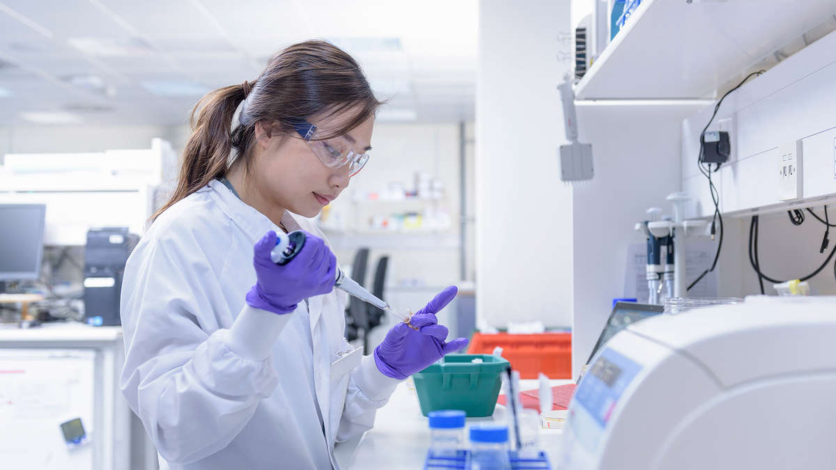 AstraZeneca IMED Graduate Programme 2017 | AlphaGamma