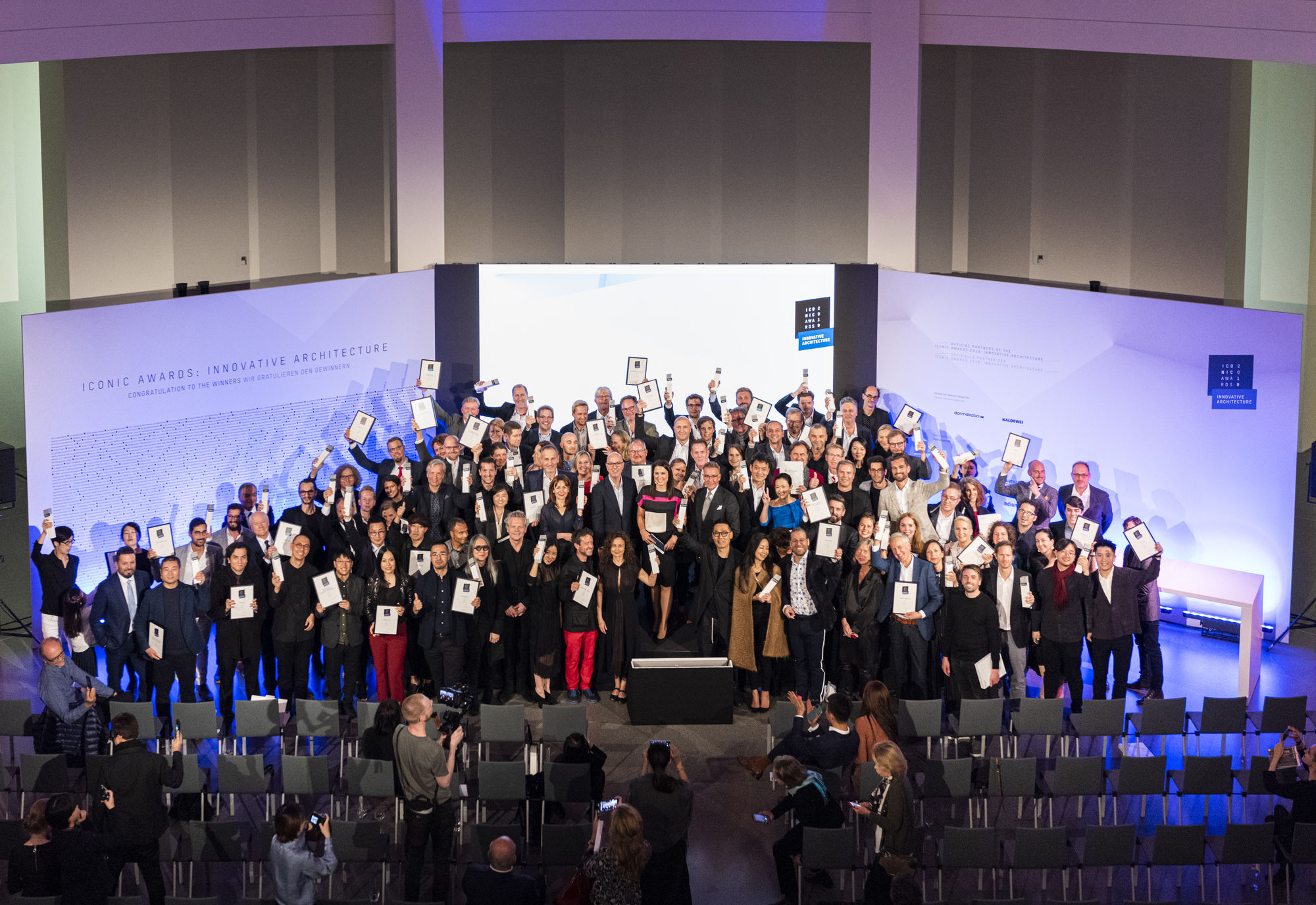 ICONIC AWARDS: Innovative Archi­tecture 2020 | AlphaGamma